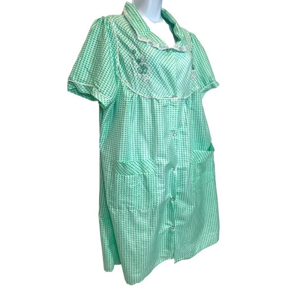 Lati Fashion | Intimates & Sleepwear | Vtg Lati Fashion Women Green ...